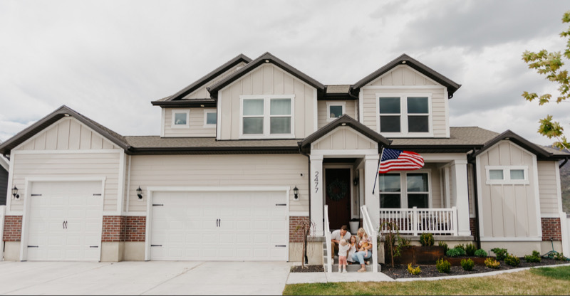 Must-Have Items for Every New Homeowner - EDGEhomes